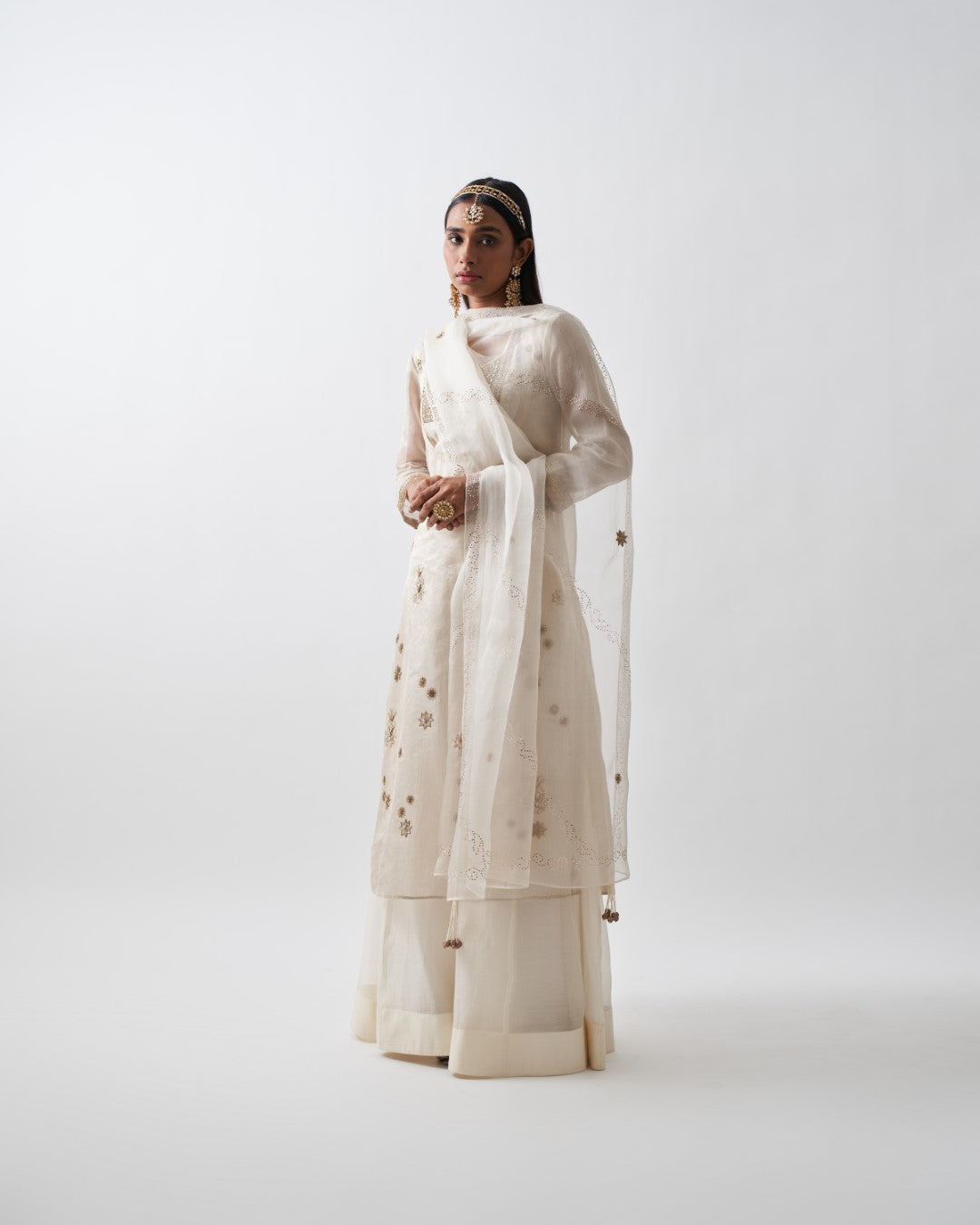 TARINI OFF WHITE KALIDAR SHARARA – Rhua Online